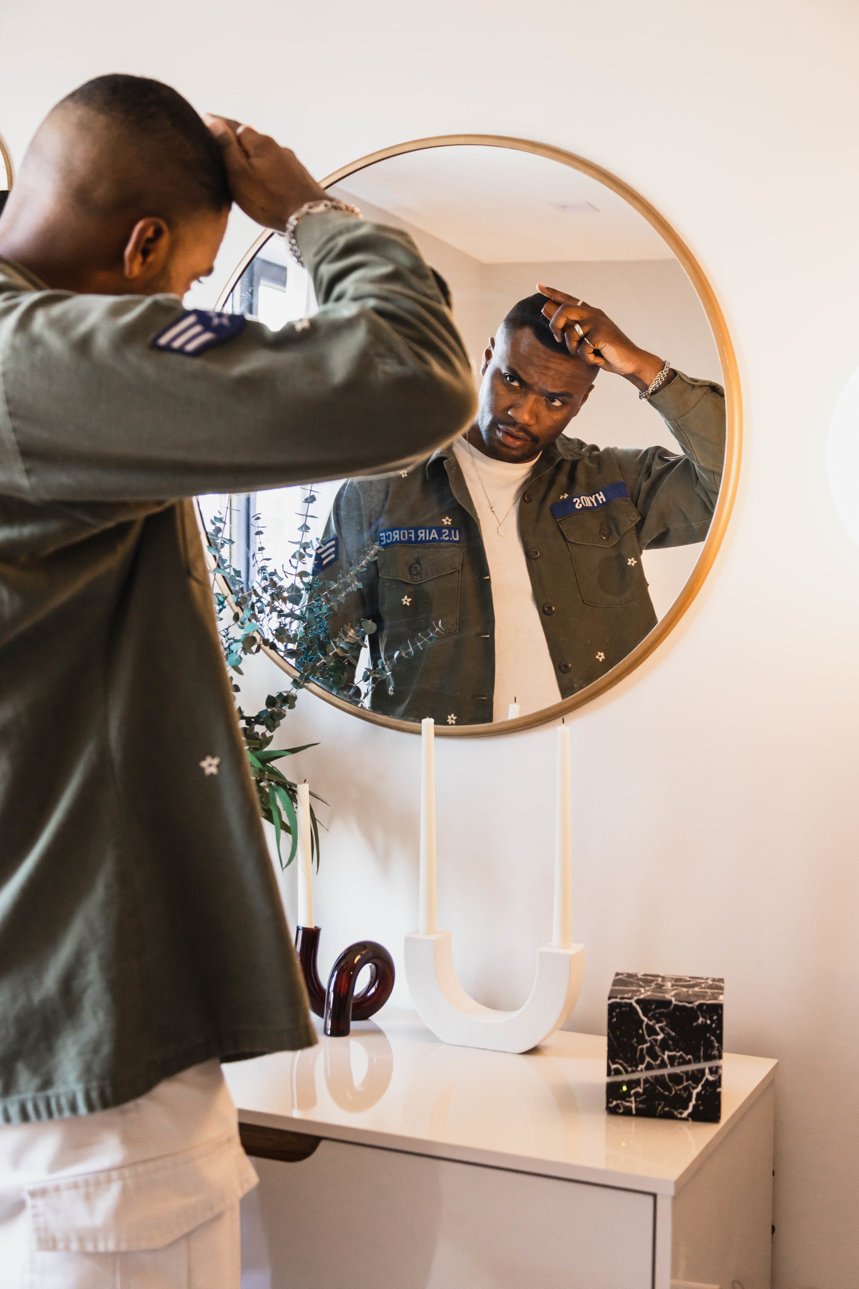 Natural Vegan Oils Aromatherapy and Skincare For Men | Vellum Wellness